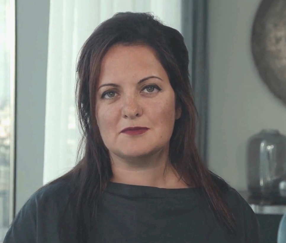 По следам Белого: сбежавшая из РФ телеведущая добивается бойкота Домогарова в Израиле — EADaily ...